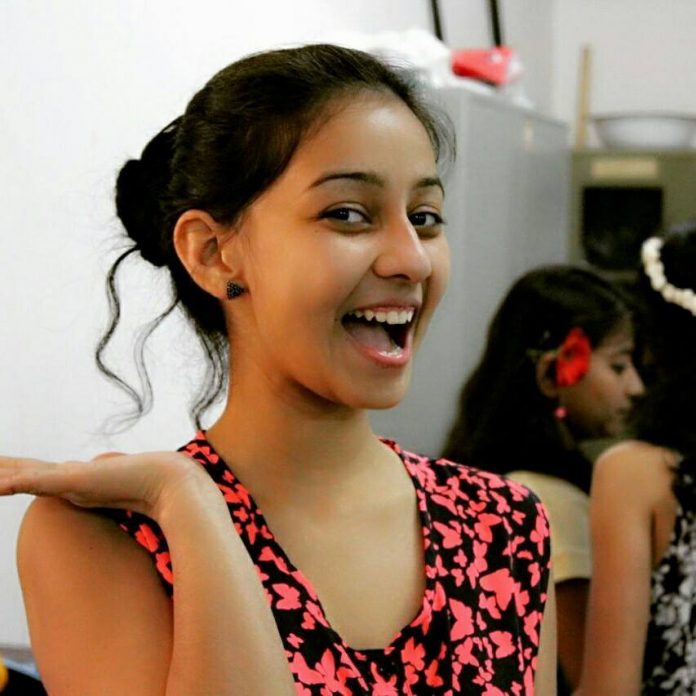 Rupal Nand Radha in Star Pravah Goth Serial Actress Real Name Wiki