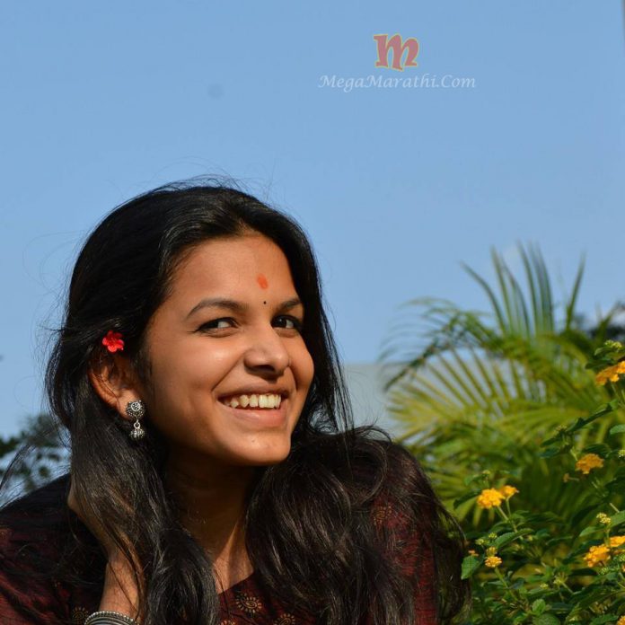 Mitali Mayekar Marathi Actress Biography Photos Age Wiki Date Of Birth ...