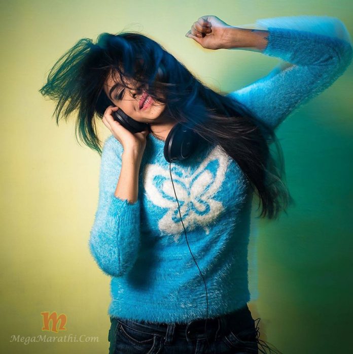 Mitali Mayekar Marathi Actress Biography Photos Age Wiki Date Of Birth ...