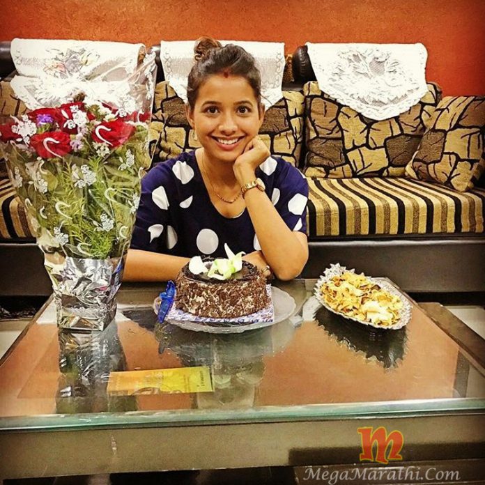 Mayuri Wagh Marathi Actress Biography Photos Pics Images Wiki Age ...